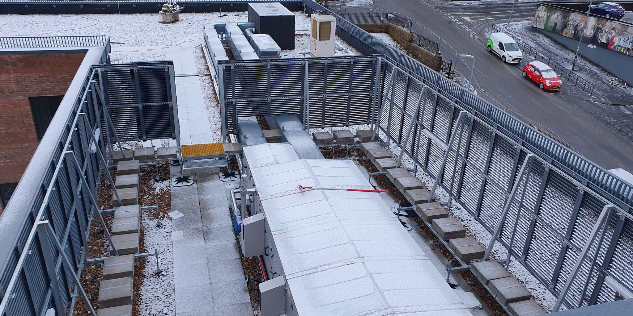 Free-Standing Screen Support Systems | Big Foot Systems